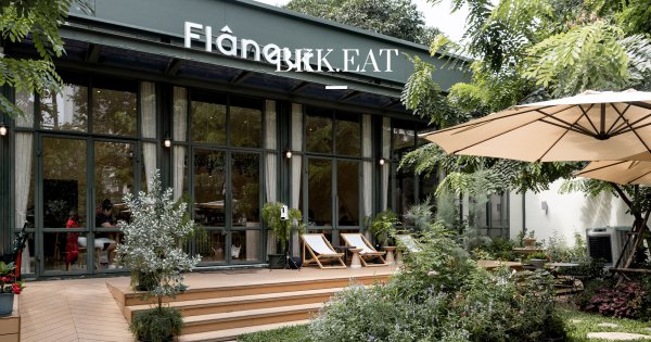 Flâneur Tea (สาทร) คาเฟ่ในสวนสวย ต้อนรับผู้มาเยือนด้วยชาออร์แกนิกและเบเ ...